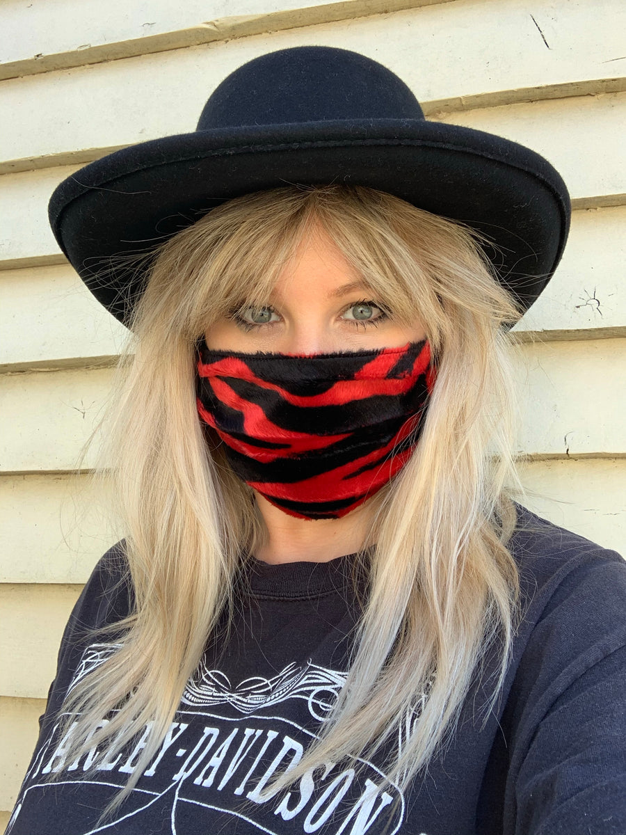 RED TIGER Face Mask – The Sinner & Saint