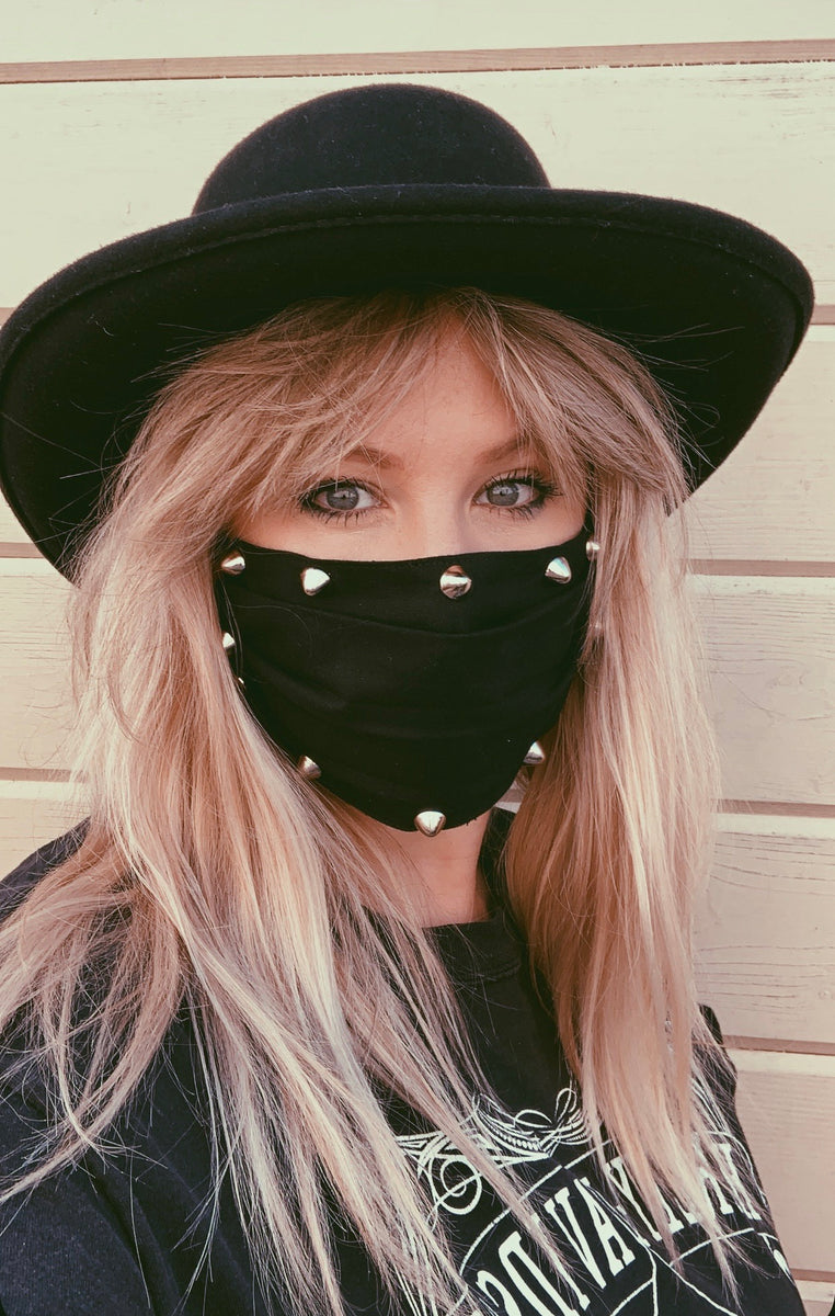 BLACK STUDDED FACE MASK – The Sinner & Saint
